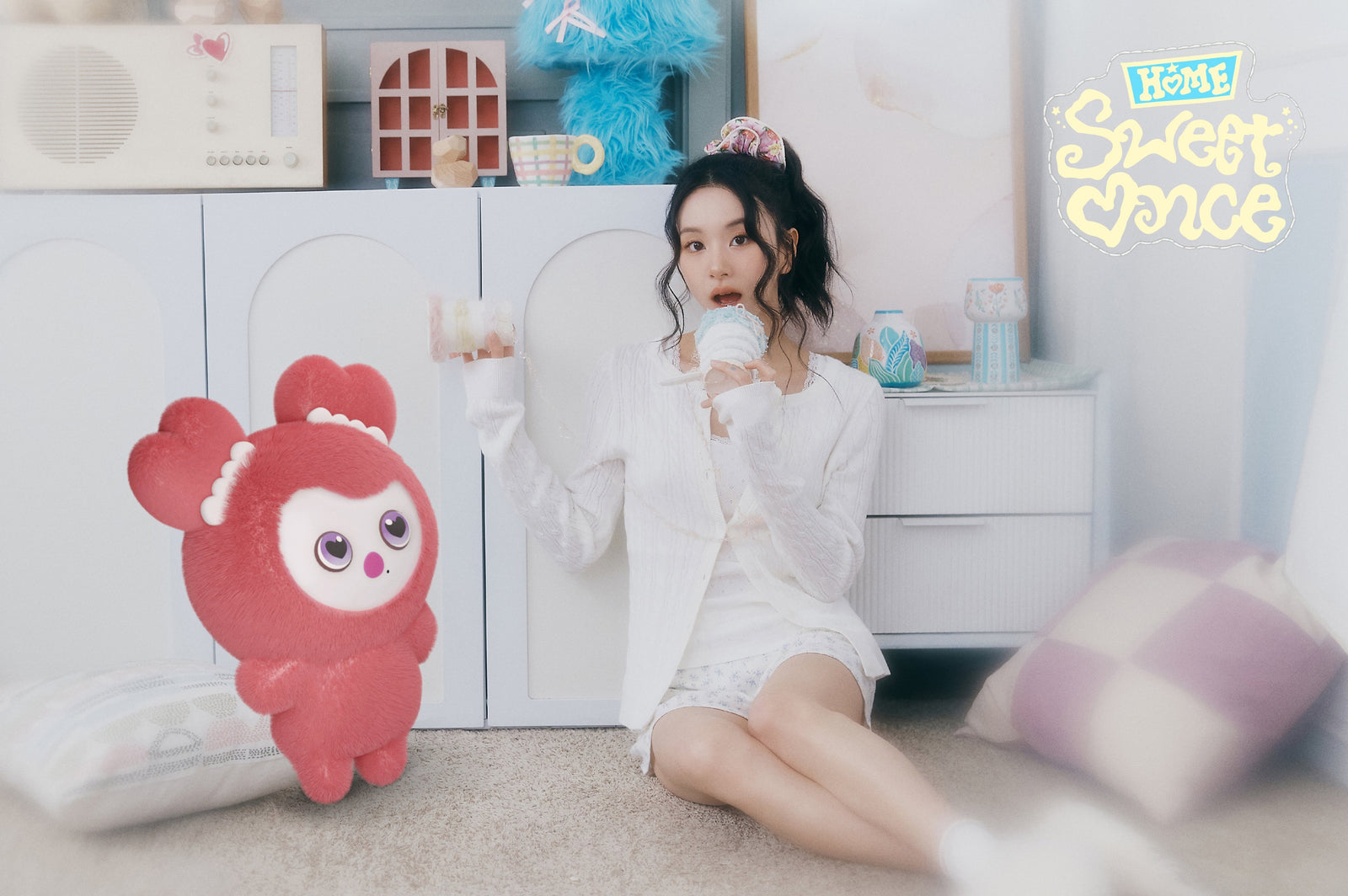 Stray Kids - Necklace by HYUNJIN [dominATE : celebrATE] [Pre-Order] – eunjae store